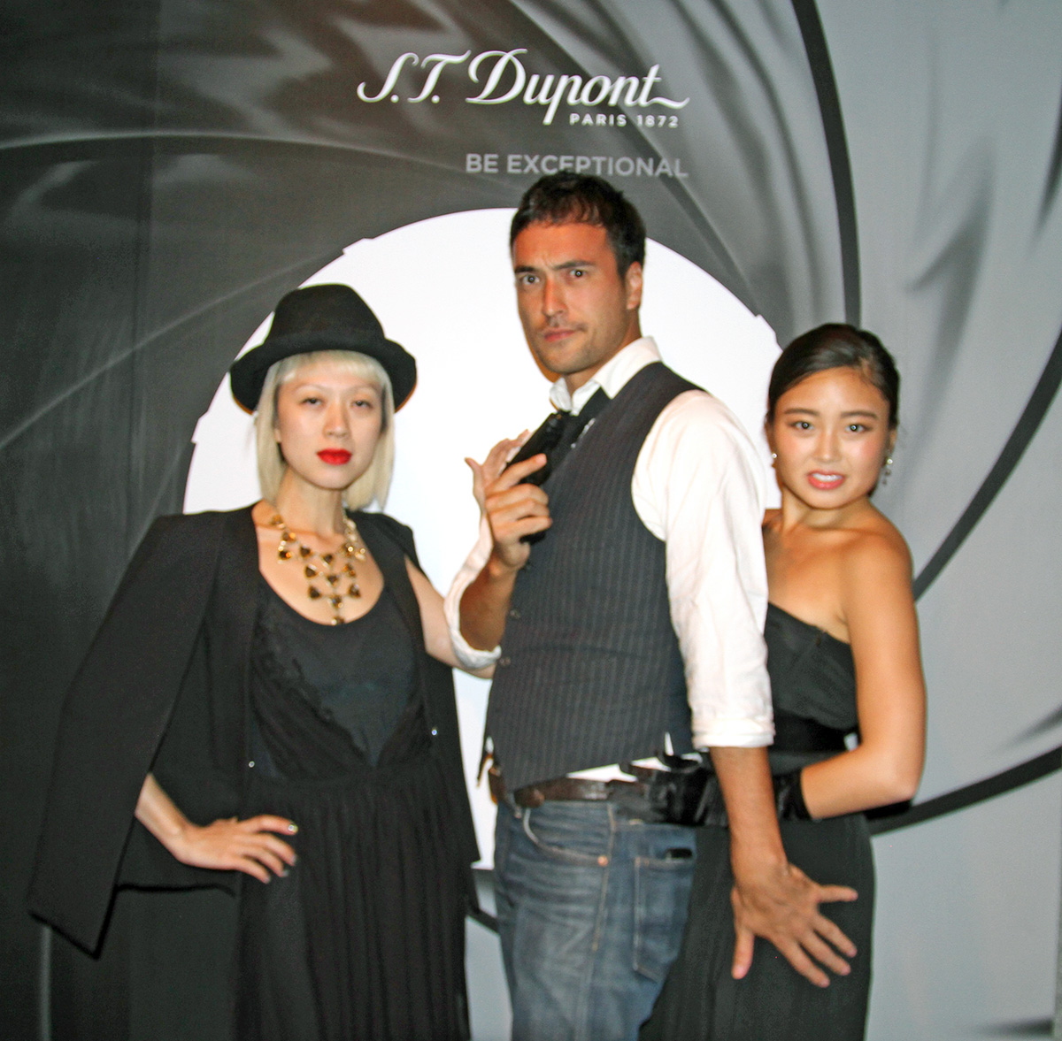 I’m a bond girl by 007 SPECTRE x S.T. Dupont | MIKI TV